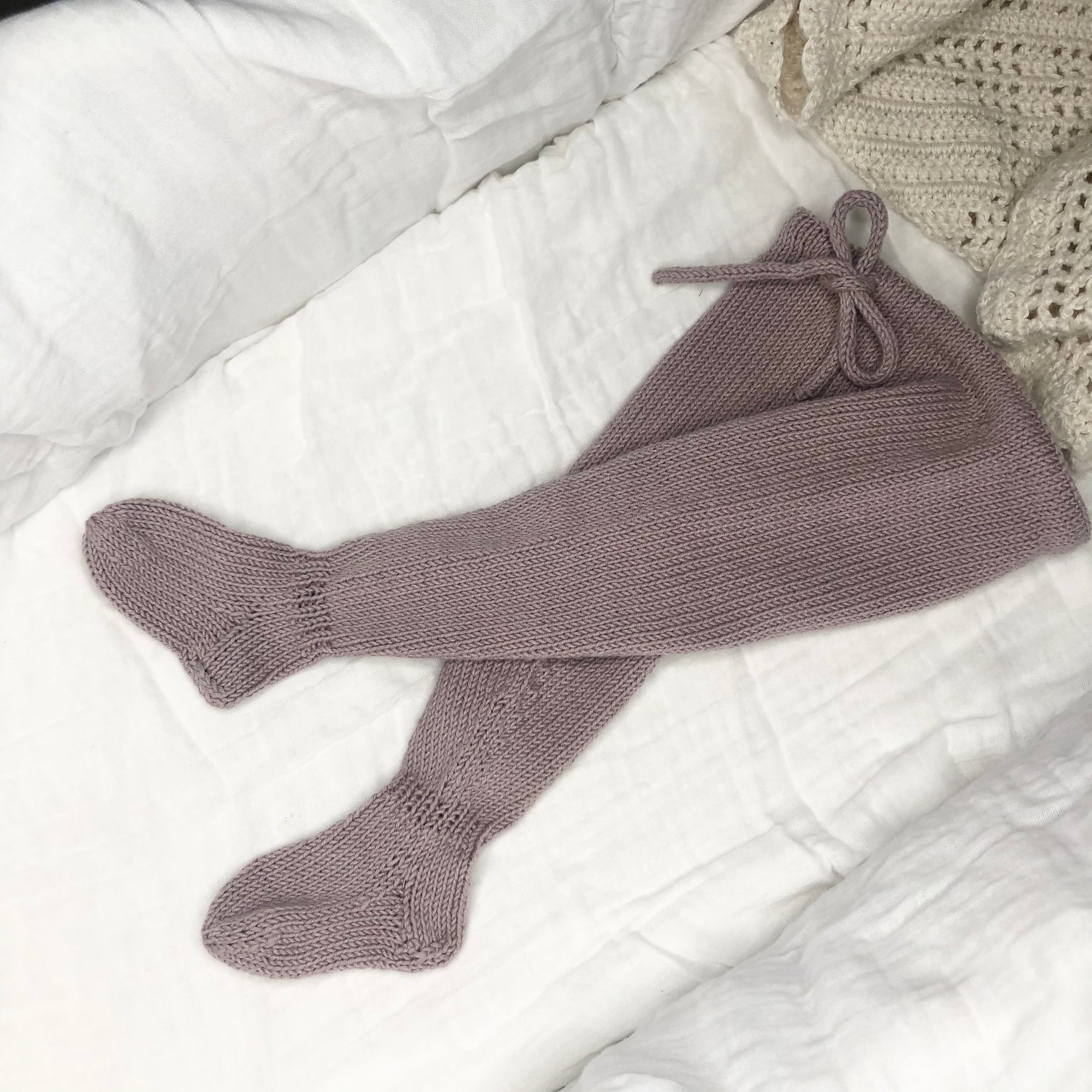 SPÓI Sokkabuxur – MeMe Knitting