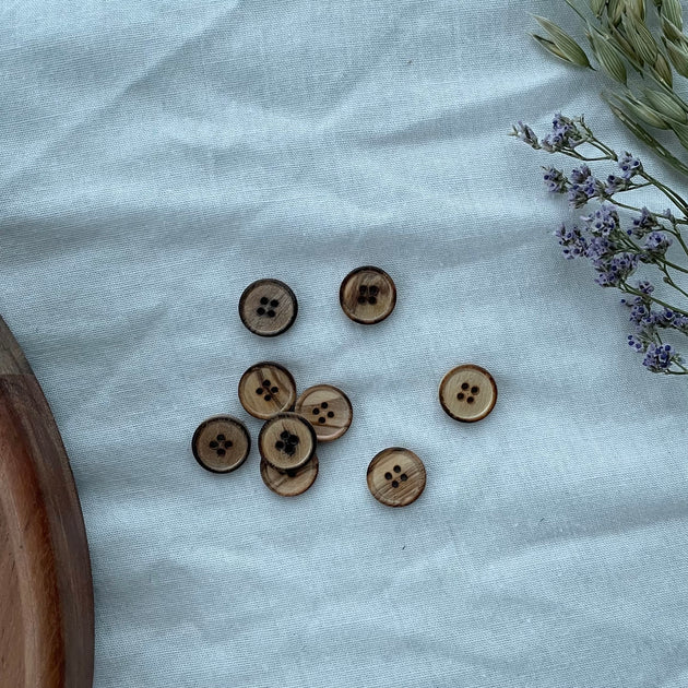 Tölur 15 mm Ljósar Tré Brenndar – MeMe Knitting